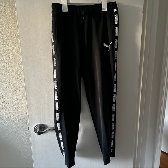 Puma | Pants & Jumpsuits | Puma Black Sweats | Poshmark